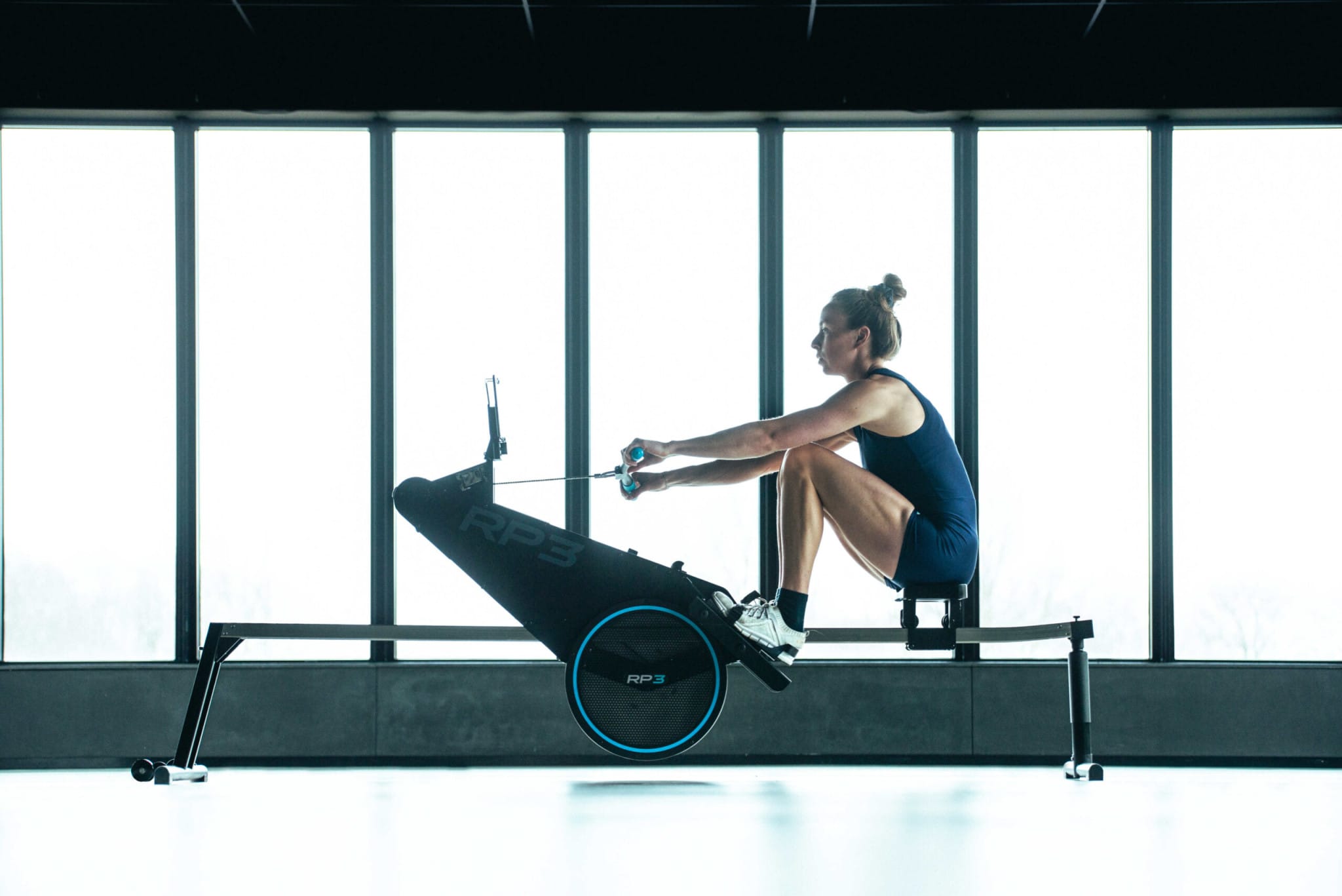 What muscles does rowing actually work — and is it really full-body ...